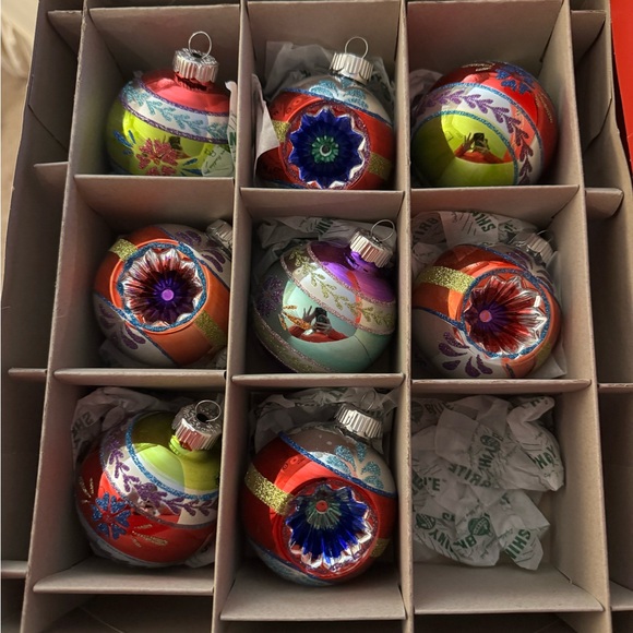 Shiny Brite | Holiday | Shiny Brite Christmas Ornaments Set Christopher ...